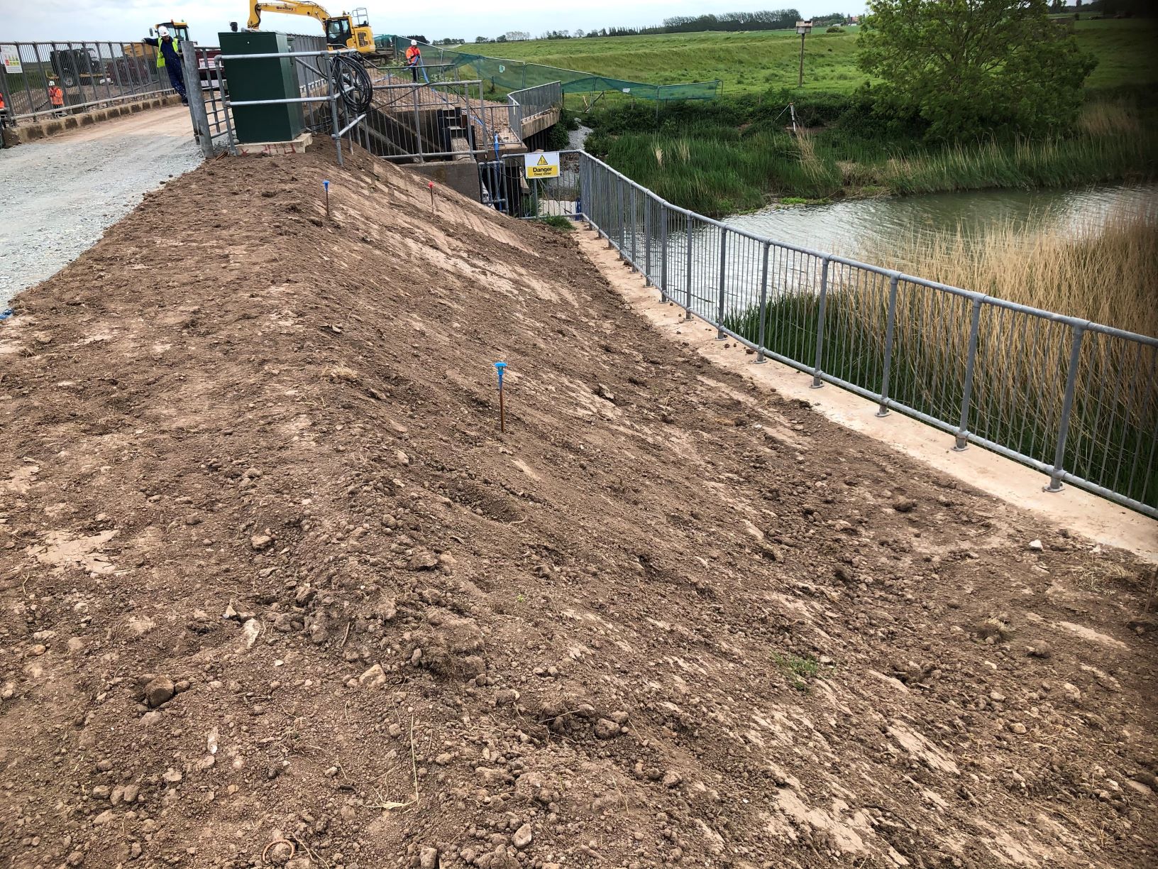 Embankment Tetney Lock web | Deep Soil Mixing